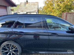 Black BMW 540 2017 in Vilnius, with an engine capacity of 3.00 L and mileage of 202 thousand km for 20000 €, photo 14 on AUTOMOTO.COM.LV