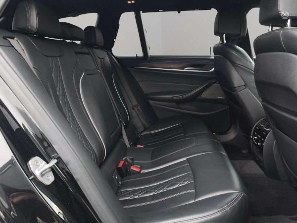 Melns BMW 540 2017 Klaipėda, ar dzinēja tilpumu 3.00 L un nobraukumu 332 tūkst. km par 18999 €, foto 11 vietnē AUTOMOTO.COM.LV