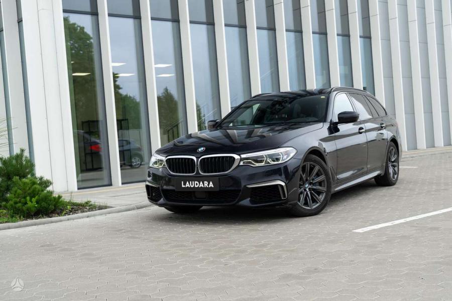 Melns BMW 540 2017 Viļņa, ar dzinēja tilpumu 2.99 L un nobraukumu 269 tūkst. km par 21800 €, foto 1 vietnē AUTOMOTO.COM.LV
