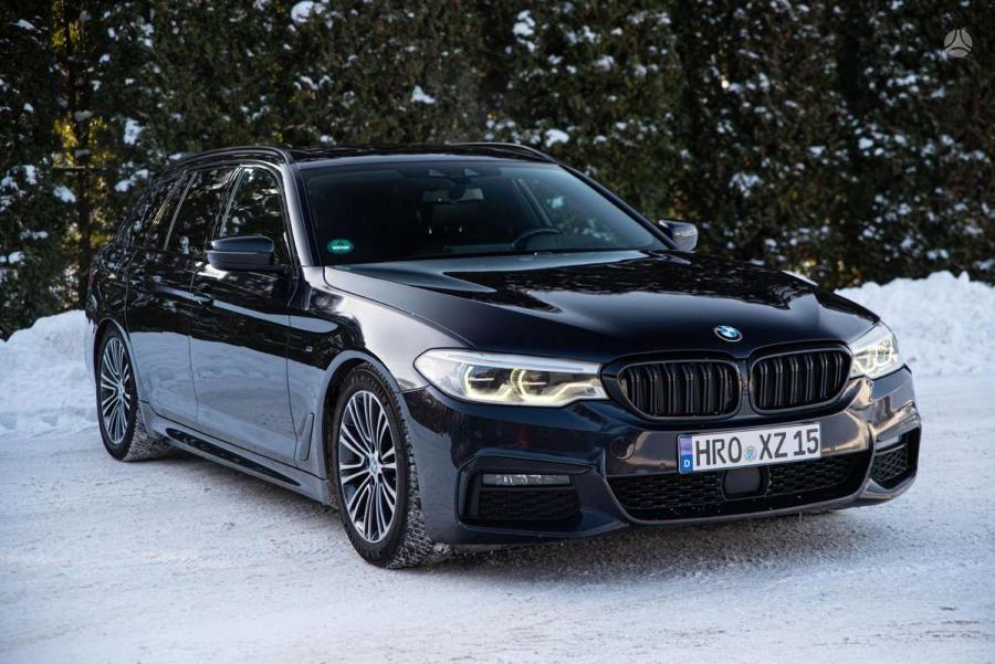 Melns BMW 540 2018 Elektrėnai, ar dzinēja tilpumu 3.00 L un nobraukumu 244 tūkst. km par 24300 €, foto 1 vietnē AUTOMOTO.COM.LV