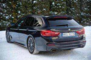 Melns BMW 540 2018 Elektrėnai, ar dzinēja tilpumu 3.00 L un nobraukumu 244 tūkst. km par 24300 €, foto 5 vietnē AUTOMOTO.COM.LV