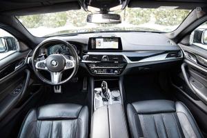 Melns BMW 540 2018 Elektrėnai, ar dzinēja tilpumu 3.00 L un nobraukumu 244 tūkst. km par 24300 €, foto 9 vietnē AUTOMOTO.COM.LV