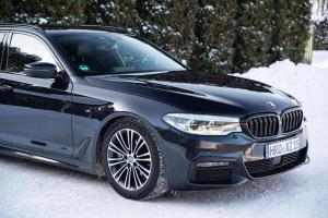 Melns BMW 540 2018 Elektrėnai, ar dzinēja tilpumu 3.00 L un nobraukumu 244 tūkst. km par 24300 €, foto 12 vietnē AUTOMOTO.COM.LV