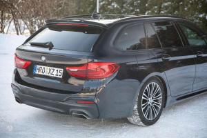 Melns BMW 540 2018 Elektrėnai, ar dzinēja tilpumu 3.00 L un nobraukumu 244 tūkst. km par 24300 €, foto 15 vietnē AUTOMOTO.COM.LV