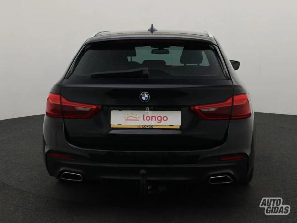 Melns BMW 540 2018 Viļņa, ar dzinēja tilpumu 3.00 L un nobraukumu 242 tūkst. km par 22699 €, foto 5 vietnē AUTOMOTO.COM.LV
