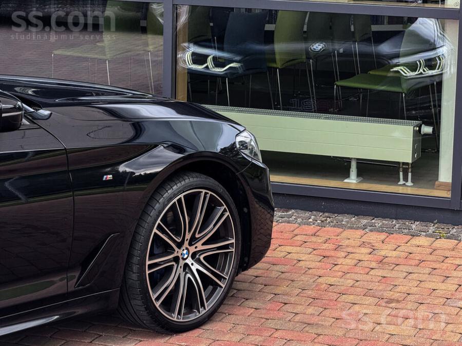 Melns BMW 540 2018 Rīga, ar dzinēja tilpumu 3.00 L un nobraukumu 133 tūkst. km par 26700 €, foto 7 vietnē AUTOMOTO.COM.LV
