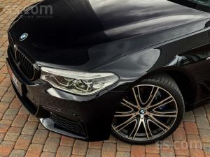 Melns BMW 540 2018 Rīga, ar dzinēja tilpumu 3.00 L un nobraukumu 133 tūkst. km par 26700 €, foto 30 vietnē AUTOMOTO.COM.LV