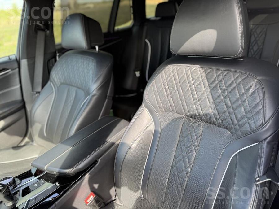 Melns BMW 540 2018 Rēzekne, ar dzinēja tilpumu 3.00 L un nobraukumu 245 tūkst. km par 28950 €, foto 14 vietnē AUTOMOTO.COM.LV