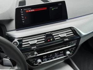 Черный БМВ 540 2018 в Рига, объемом двигателя 3.00 л и пробегом 133 тыс. км за 26700 €, фото 23 на AUTOMOTO.COM.LV