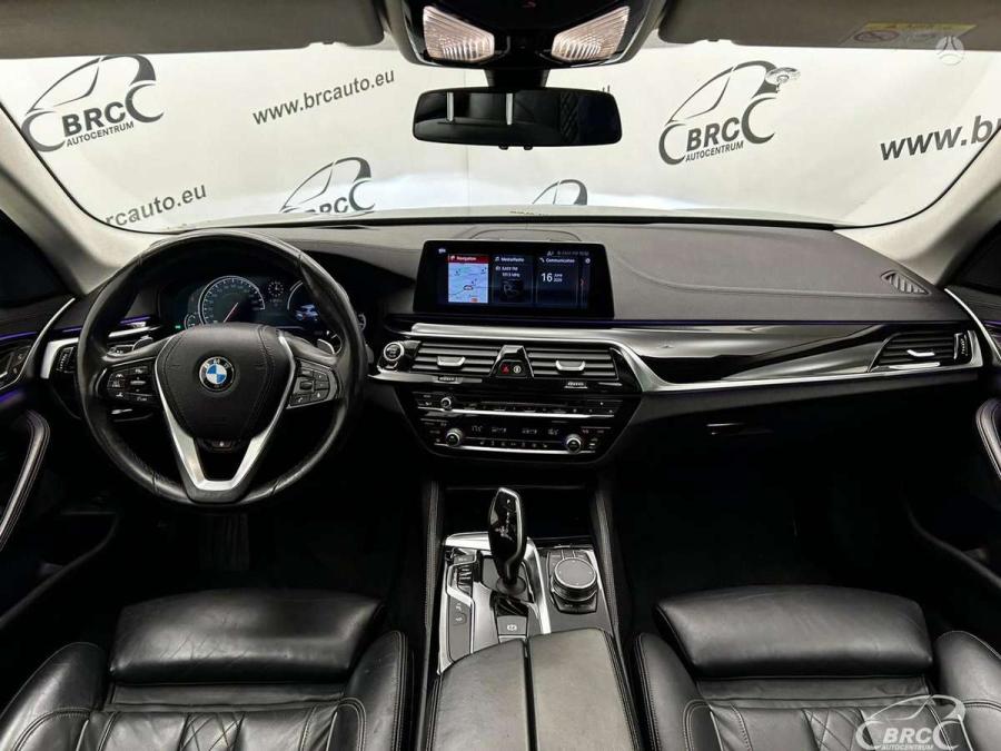 Black BMW 540 2018 in Vilnius, with an engine capacity of 3.00 L and mileage of 309 thousand km for 19100 €, photo 5 on AUTOMOTO.COM.LV
