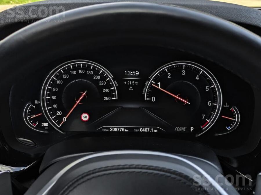 Black BMW 540 2018 in Tukums, with an engine capacity of 3.00 L and mileage of 209 thousand km for 25990 €, photo 11 on AUTOMOTO.COM.LV