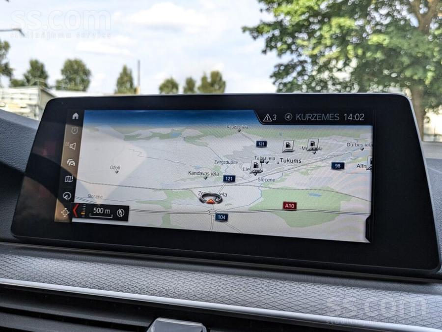 Black BMW 540 2018 in Tukums, with an engine capacity of 3.00 L and mileage of 209 thousand km for 25990 €, photo 23 on AUTOMOTO.COM.LV