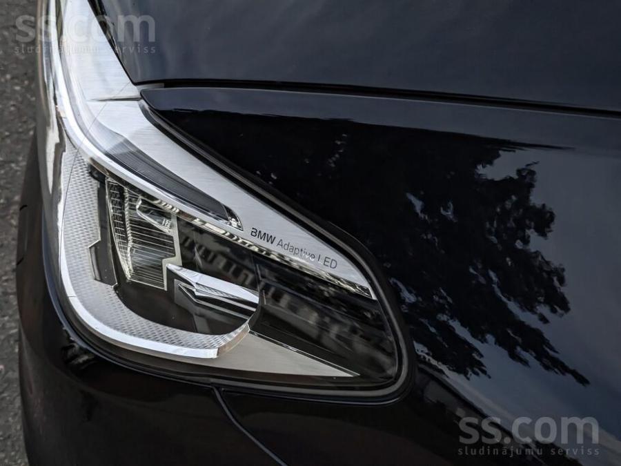 Black BMW 540 2018 in Tukums, with an engine capacity of 3.00 L and mileage of 209 thousand km for 25990 €, photo 36 on AUTOMOTO.COM.LV