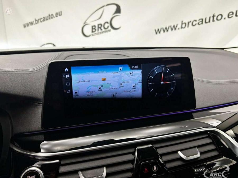 Black BMW 540 2018 in Vilnius, with an engine capacity of 3.00 L and mileage of 309 thousand km for 18500 €, photo 27 on AUTOMOTO.COM.LV