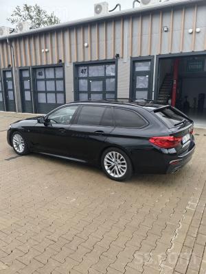 Black BMW 540 2019 in Riga, with an engine capacity of 3.00 L and mileage of 208 thousand km for 24000 €, photo 5 on AUTOMOTO.COM.LV