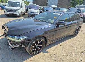 Melns BMW 540 2020 Klaipėda, ar dzinēja tilpumu 2.99 L un nobraukumu 121 tūkst. km par 13100 €, foto 4 vietnē AUTOMOTO.COM.LV