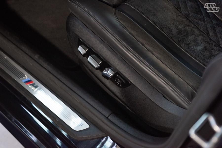Melns BMW 540 2022 Kauņa, ar dzinēja tilpumu 3.00 L un nobraukumu 154 tūkst. km par 42771 €, foto 17 vietnē AUTOMOTO.COM.LV