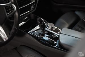 Melns BMW 540 2022 Kauņa, ar dzinēja tilpumu 3.00 L un nobraukumu 154 tūkst. km par 42771 €, foto 19 vietnē AUTOMOTO.COM.LV
