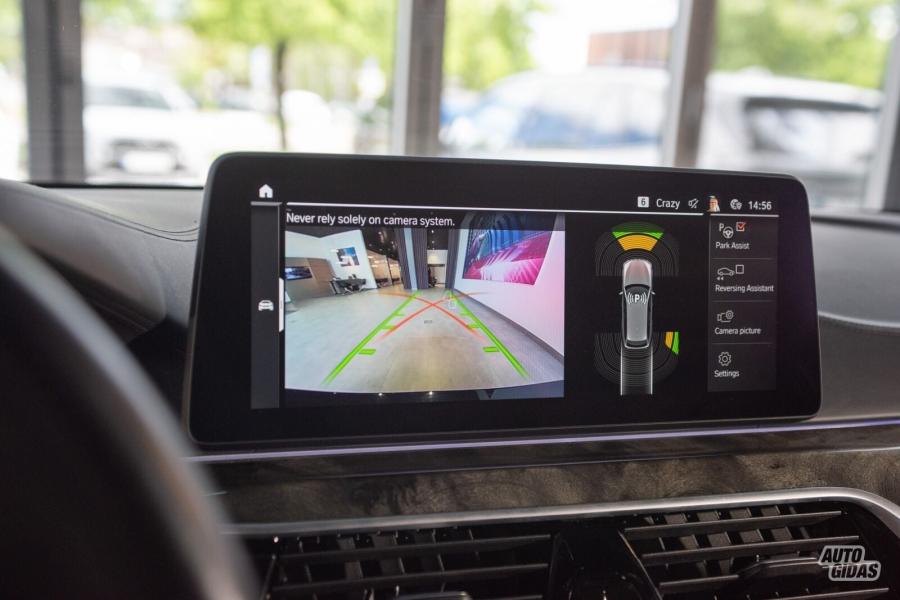 Melns BMW 540 2022 Kauņa, ar dzinēja tilpumu 3.00 L un nobraukumu 154 tūkst. km par 42771 €, foto 20 vietnē AUTOMOTO.COM.LV