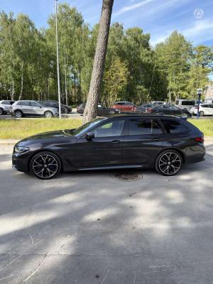 Melns BMW 540 2022 Klaipėda, ar dzinēja tilpumu 3.00 L un nobraukumu 73 tūkst. km par 37200 €, foto 4 vietnē AUTOMOTO.COM.LV