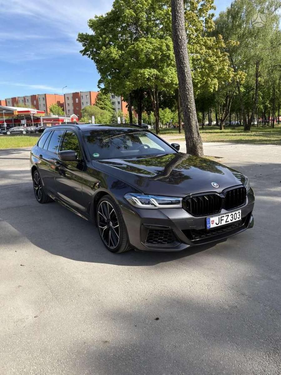 Melns BMW 540 2022 Klaipėda, ar dzinēja tilpumu 3.00 L un nobraukumu 73 tūkst. km par 37200 €, foto 9 vietnē AUTOMOTO.COM.LV