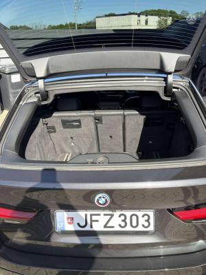 Melns BMW 540 2022 Klaipėda, ar dzinēja tilpumu 3.00 L un nobraukumu 73 tūkst. km par 37200 €, foto 28 vietnē AUTOMOTO.COM.LV
