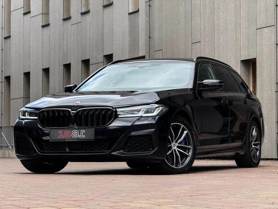 Melns BMW 540 2023 Rīga, ar dzinēja tilpumu 3.00 L un nobraukumu 169 tūkst. km par 31000 €, foto 1 vietnē AUTOMOTO.COM.LV