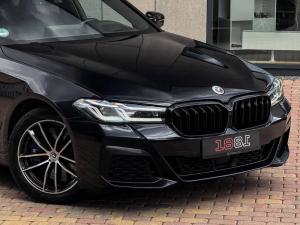 Melns BMW 540 2023 Rīga, ar dzinēja tilpumu 3.00 L un nobraukumu 169 tūkst. km par 31000 €, foto 28 vietnē AUTOMOTO.COM.LV