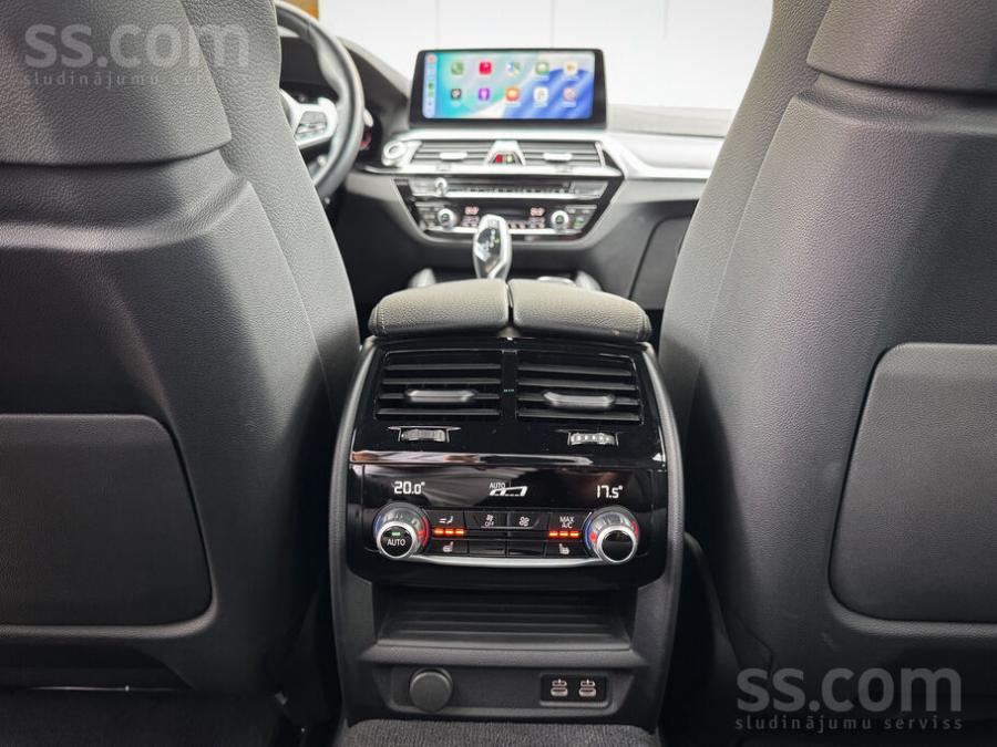 Black BMW 540 2023 in Riga, with an engine capacity of 3.00 L and mileage of 169 thousand km for 31000 €, photo 16 on AUTOMOTO.COM.LV