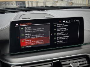 Black BMW 540 2023 in Riga, with an engine capacity of 3.00 L and mileage of 169 thousand km for 31000 €, photo 34 on AUTOMOTO.COM.LV