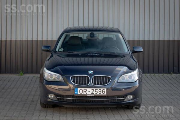 Zils BMW 540 2009 Talsi, ar dzinēja tilpumu 4.00 L un nobraukumu 271 tūkst. km par 7950 €, foto 3 vietnē AUTOMOTO.COM.LV