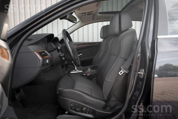 Zils BMW 540 2009 Talsi, ar dzinēja tilpumu 4.00 L un nobraukumu 271 tūkst. km par 7950 €, foto 10 vietnē AUTOMOTO.COM.LV