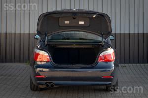 Blue BMW 540 2009 in Talsi, with an engine capacity of 4.00 L and mileage of 271 thousand km for 7950 €, photo 7 on AUTOMOTO.COM.LV