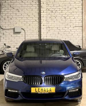 Blue BMW 540 2017 in Klaipeda, with an engine capacity of 3.00 L and mileage of 194 thousand km for 25900 €, photo 9 on AUTOMOTO.COM.LV