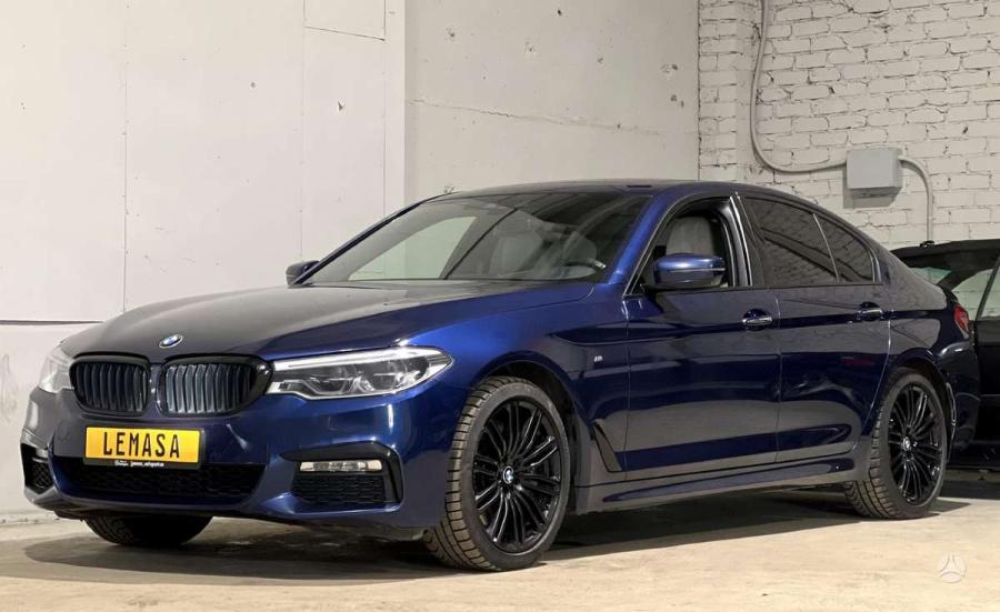 Blue BMW 540 2017 in Klaipeda, with an engine capacity of 3.00 L and mileage of 194 thousand km for 25900 €, photo 13 on AUTOMOTO.COM.LV