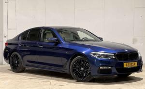 Blue BMW 540 2017 in Klaipeda, with an engine capacity of 3.00 L and mileage of 194 thousand km for 25900 €, photo 20 on AUTOMOTO.COM.LV