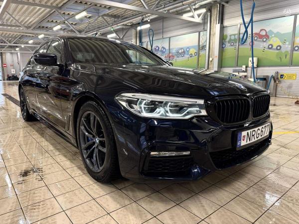 Zils BMW 540 2017 Viļņa, ar dzinēja tilpumu 3.00 L un nobraukumu 216 tūkst. km par 24990 €, foto  vietnē AUTOMOTO.COM.LV
