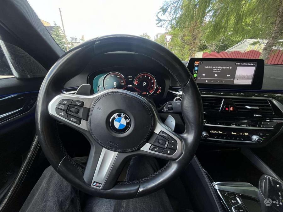 Zils BMW 540 2017 Kauņa, ar dzinēja tilpumu 3.00 L un nobraukumu 265 tūkst. km par 26500 €, foto 18 vietnē AUTOMOTO.COM.LV