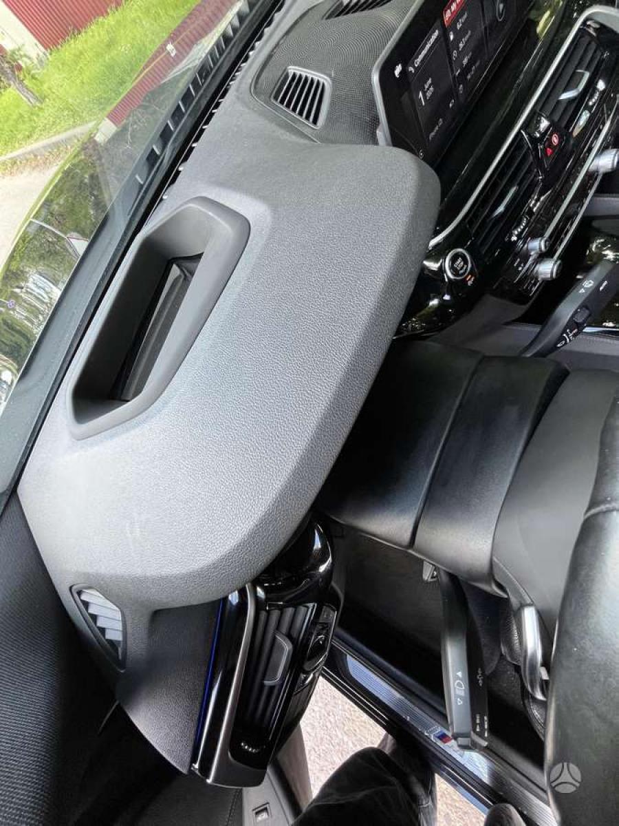 Zils BMW 540 2017 Kauņa, ar dzinēja tilpumu 3.00 L un nobraukumu 265 tūkst. km par 26500 €, foto 21 vietnē AUTOMOTO.COM.LV
