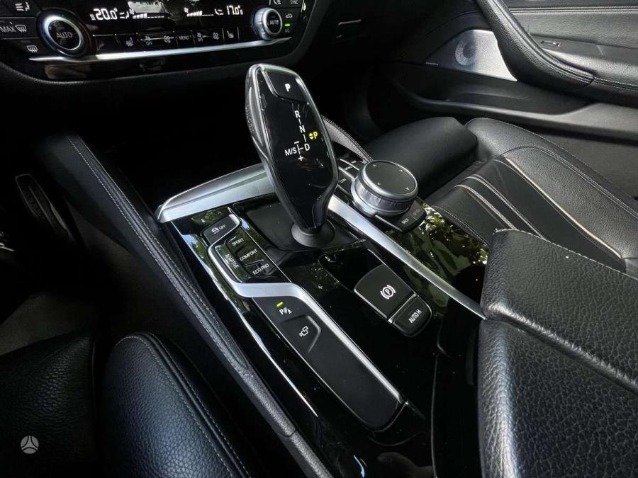 Zils BMW 540 2017 Kauņa, ar dzinēja tilpumu 3.00 L un nobraukumu 265 tūkst. km par 26500 €, foto 23 vietnē AUTOMOTO.COM.LV