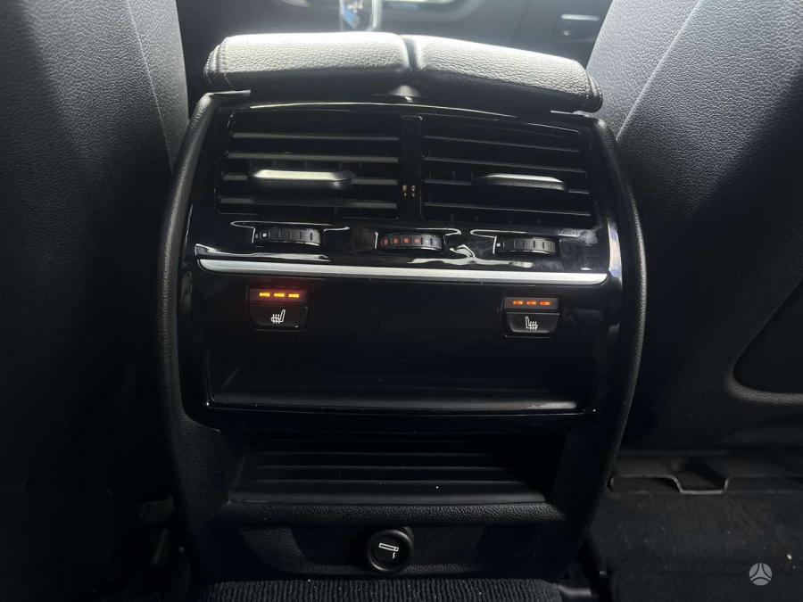 Zils BMW 540 2017 Kauņa, ar dzinēja tilpumu 3.00 L un nobraukumu 265 tūkst. km par 26500 €, foto 32 vietnē AUTOMOTO.COM.LV