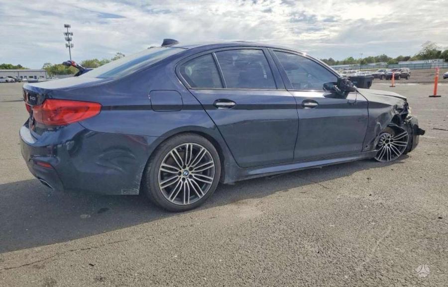 Zils BMW 540 2017 Kauņa, ar dzinēja tilpumu 3.00 L un nobraukumu 244 tūkst. km par 6999 €, foto 4 vietnē AUTOMOTO.COM.LV