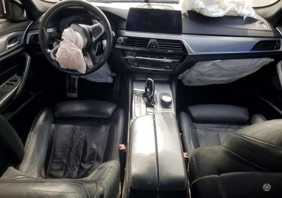 Zils BMW 540 2017 Kauņa, ar dzinēja tilpumu 3.00 L un nobraukumu 244 tūkst. km par 6999 €, foto 9 vietnē AUTOMOTO.COM.LV