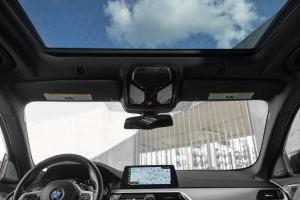 Blue BMW 540 2018 in Vilnius, with an engine capacity of 3.00 L and mileage of 155 thousand km for 31750 €, photo 24 on AUTOMOTO.COM.LV