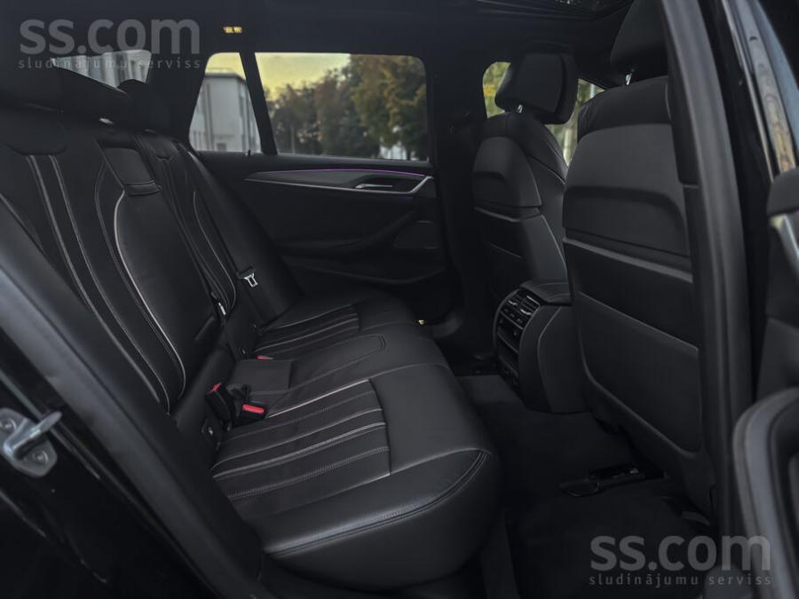Zils BMW 540 2017 Jelgava, ar dzinēja tilpumu 3.00 L un nobraukumu 296 tūkst. km par 22700 €, foto 16 vietnē AUTOMOTO.COM.LV