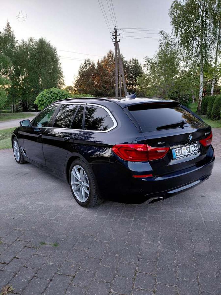 Zils BMW 540 2017 Viļņa, ar dzinēja tilpumu 2.99 L un nobraukumu 289 tūkst. km par 16500 €, foto 11 vietnē AUTOMOTO.COM.LV