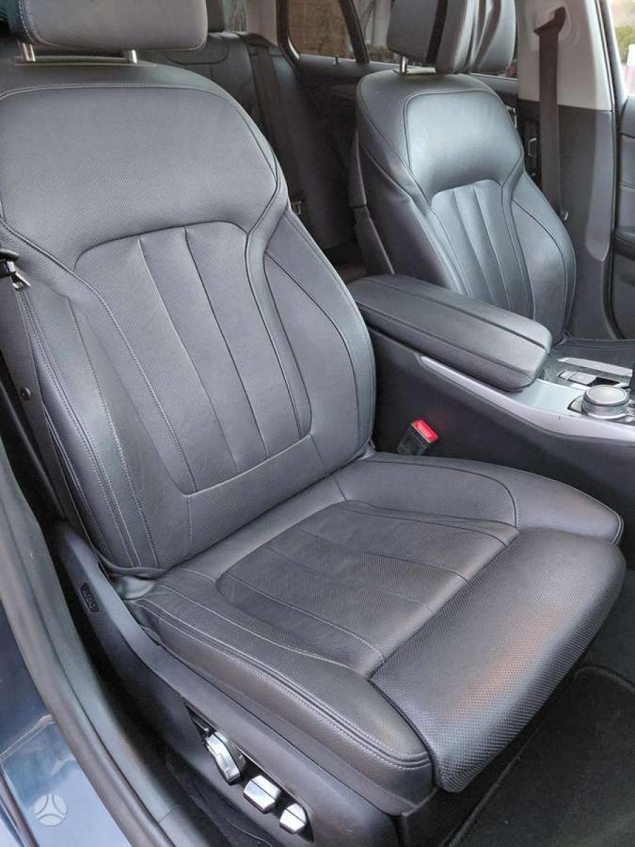 Zils BMW 540 2017 Viļņa, ar dzinēja tilpumu 2.99 L un nobraukumu 289 tūkst. km par 16500 €, foto 13 vietnē AUTOMOTO.COM.LV