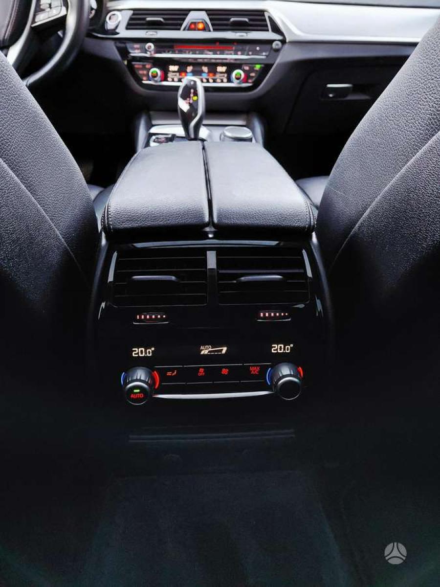 Zils BMW 540 2017 Viļņa, ar dzinēja tilpumu 2.99 L un nobraukumu 289 tūkst. km par 16500 €, foto 16 vietnē AUTOMOTO.COM.LV
