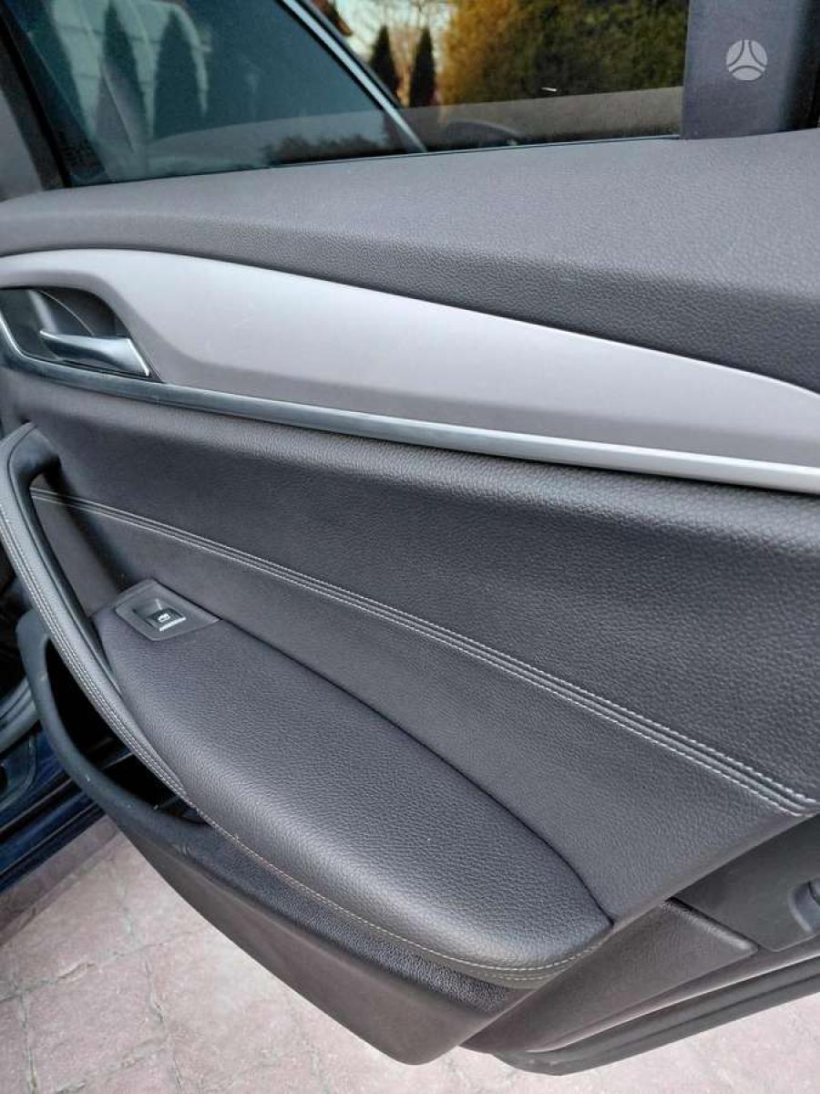 Zils BMW 540 2017 Viļņa, ar dzinēja tilpumu 2.99 L un nobraukumu 289 tūkst. km par 16500 €, foto 19 vietnē AUTOMOTO.COM.LV