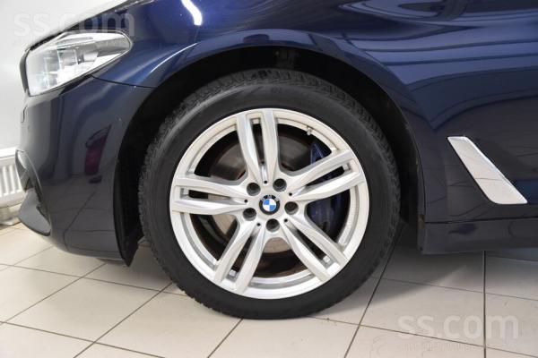 Zils BMW 540 2017 Rīga, ar dzinēja tilpumu 3.00 L un nobraukumu 173 tūkst. km par 26990 €, foto 9 vietnē AUTOMOTO.COM.LV